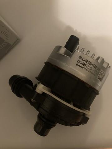 000500650080 Mercedes новая оригинальная запчасть под заказ