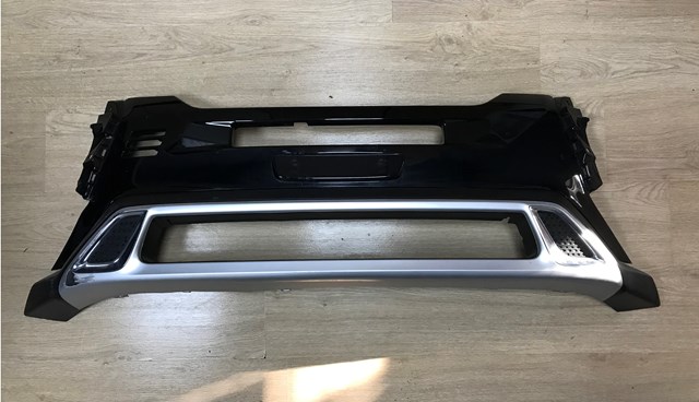 Панель крепления номерного знака переднего на Mitsubishi Outlander GF ...