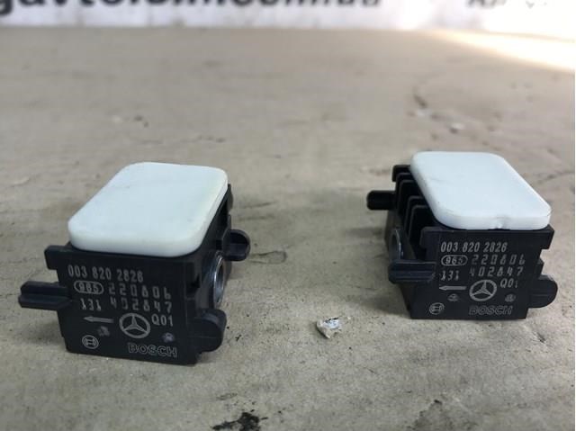 0038202826 Mercedes датчик airbag боковой правый