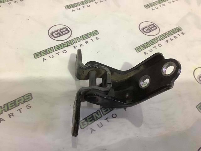 793102E000 Hyundai/Kia петля двери передней левой