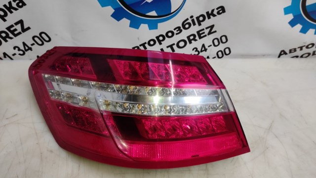 A2129060558 Mercedes фонарь задний левый внешний
