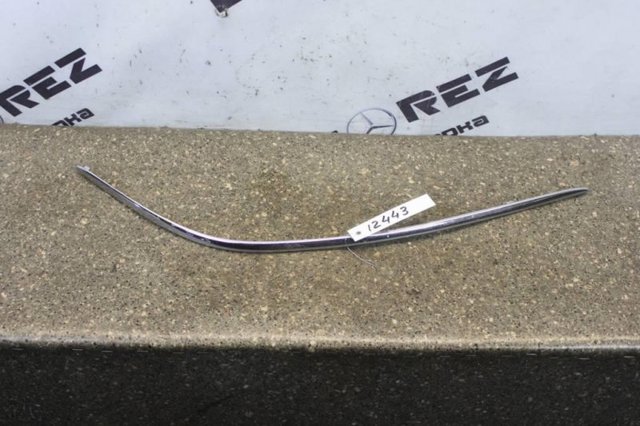 A2208850274 Mercedes молдинг бампера переднего правый