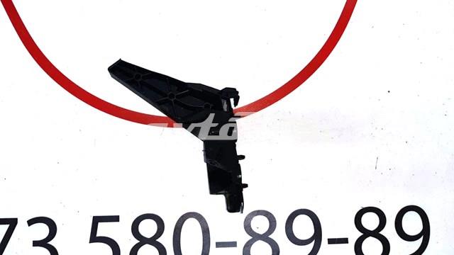 17A807184 VAG правое крепление переднего бампера