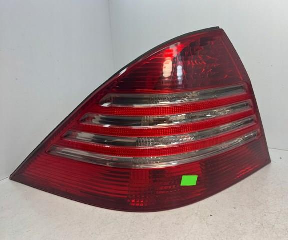 A2208200764 Mercedes фонарь задний левый