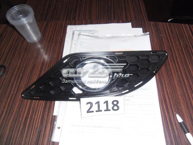 2218850253 Mercedes заглушка (решетка противотуманных фар бампера переднего
