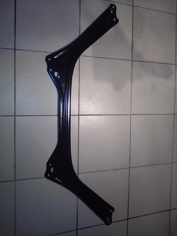 51617423989 BMW растяжка щита передка