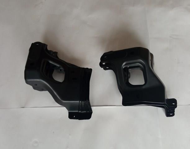 1086017S0A Tesla Motors Кронштейн арки колеса (лонжерона) левый