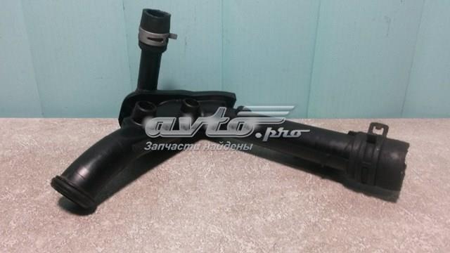 8200552604 Renault (RVI) фланец системы охлаждения (тройник)