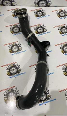 144600588R Renault (RVI) шланг (патрубок интеркуллера левый)