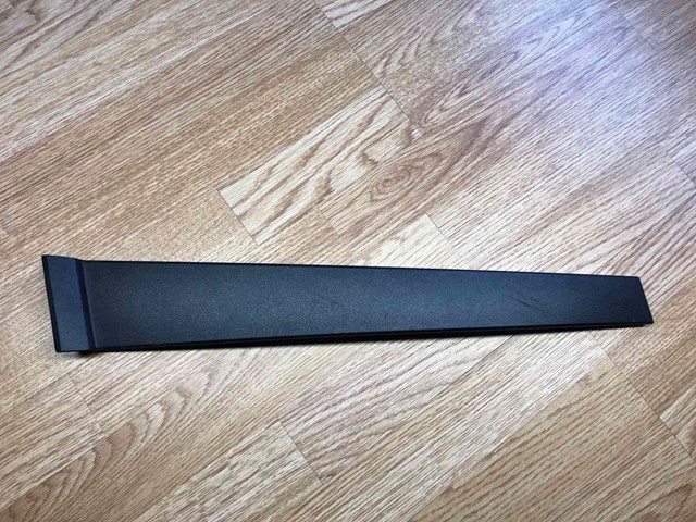 1140639 Ford накладка двери передней левой вертикальная