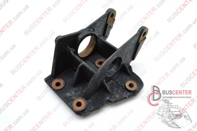 8200027177 Renault (RVI) опора подвесного подшипника передней полуоси