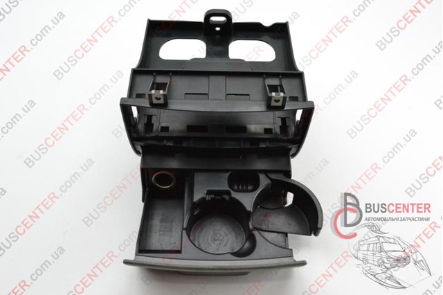 9066800558 Mercedes пепельница подстаканник mb sprinter w906