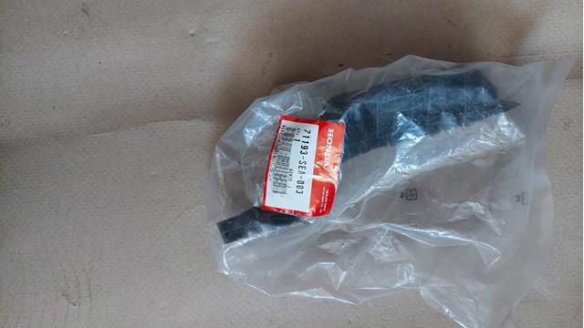 71193SEA003 Honda Кронштейн бампера переднего внешний правый