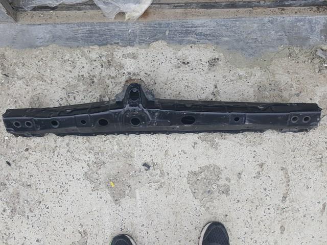 5710478010 Toyota Балка радиатора нижняя