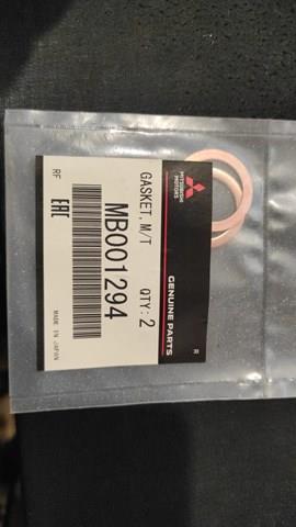 MB001294 Mitsubishi прокладка сливной пробки редуктора