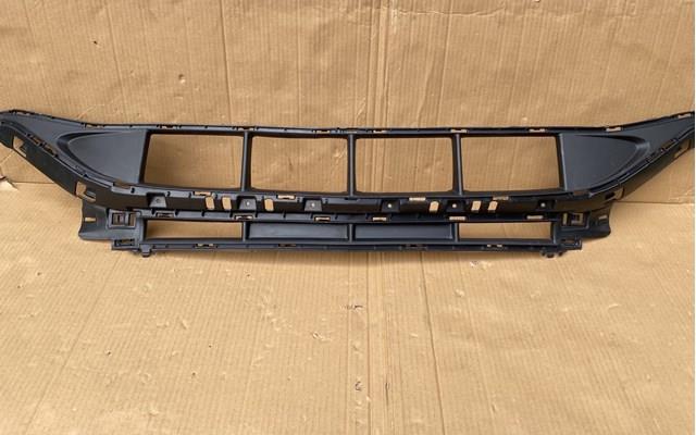 A2068850602 Mercedes новая оригинальная запчать