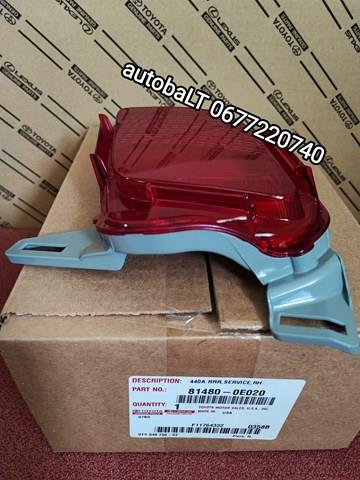 814800E020 Toyota Катафот (отражатель) заднего бампера правый