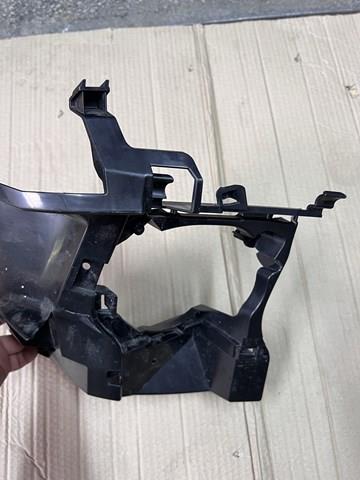 51117294656 BMW кронштейн крепления противотуманной фары правой