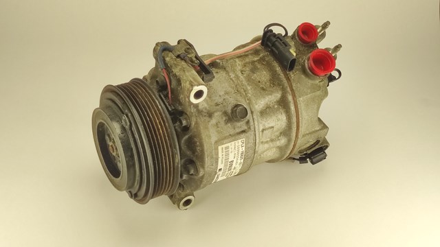 LR057691 Land Rover компрессор кондиционера