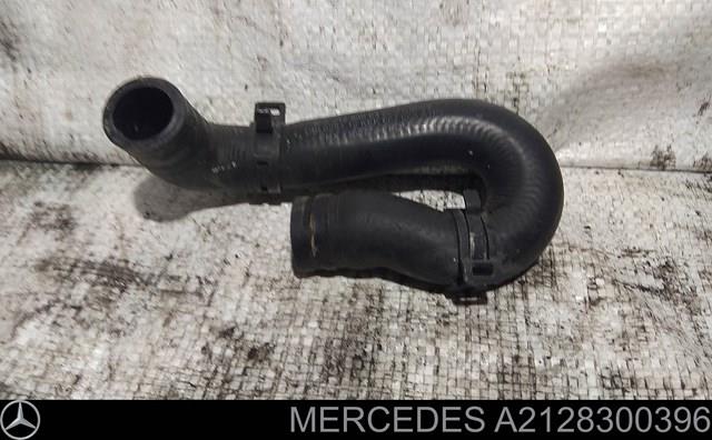 A2128300396 Mercedes шланг системы отопления