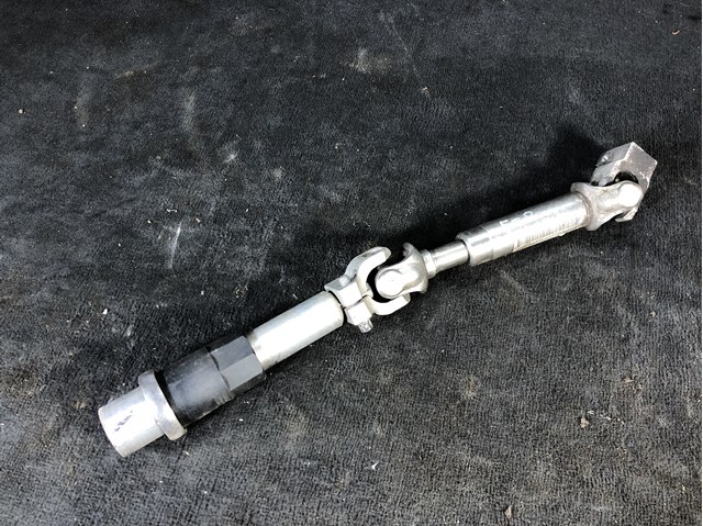 32306776928 BMW вал рулевой колонки нижний