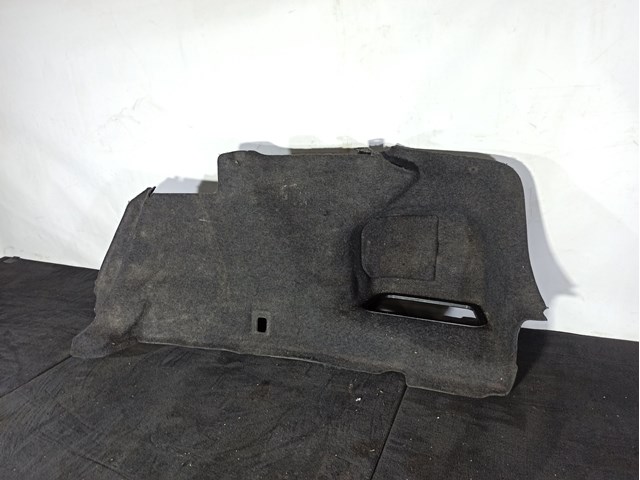 Облицовка багажного отсека, правая на BMW 5 (F10)