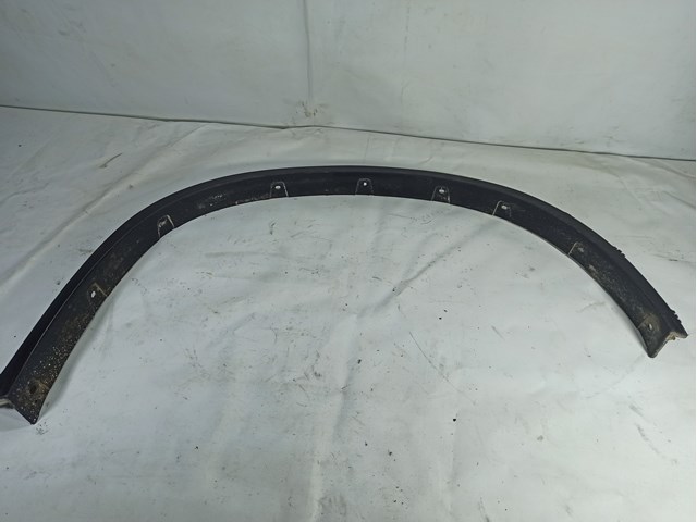 51777176236 BMW расширитель (накладка арки переднего крыла правый)