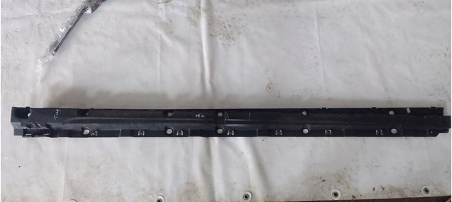 51778054036 BMW Опора порога (крепление)