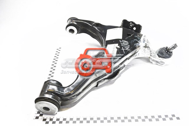 4806960051 Toyota левый рычаг передней нижней подвески