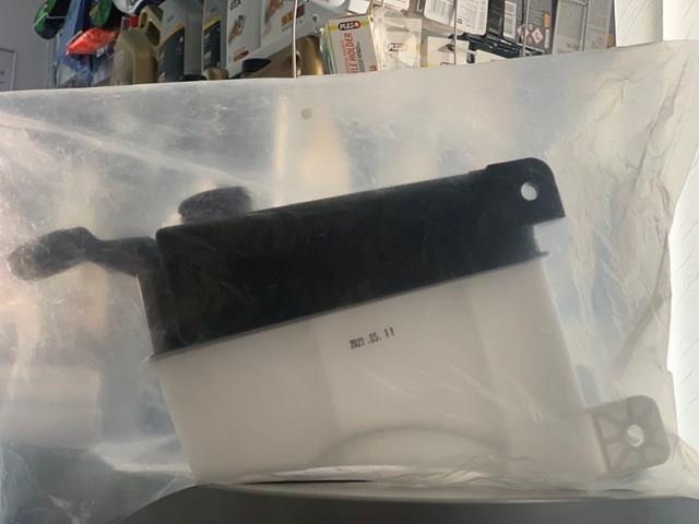 254312B100 Hyundai/Kia бачок системы охлаждения расширительный