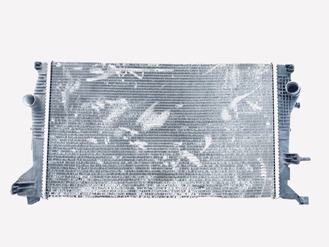 214100016R Renault (RVI) радиатор