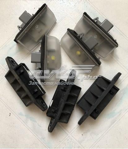 8484028040 Toyota кнопка привода замка крышки багажника (двери 3/5-й (ляды)