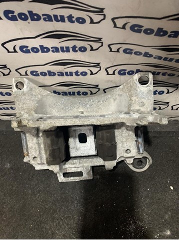 112200014R Renault (RVI) подушка (опора двигателя левая)