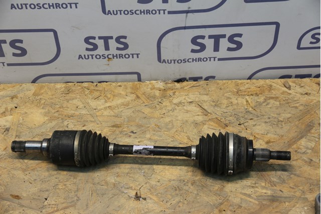 A1663301600 Mercedes полуось (привод передняя левая)