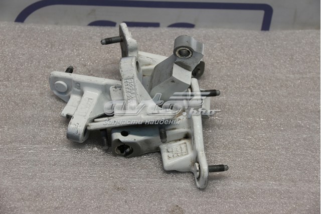 A2057200637 Mercedes сравнить цены на Автопро