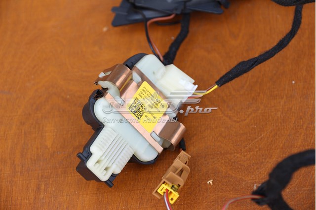 A2139006716 Mercedes | Датчик дождя A 213 900 67 16 купить на Avto.pro