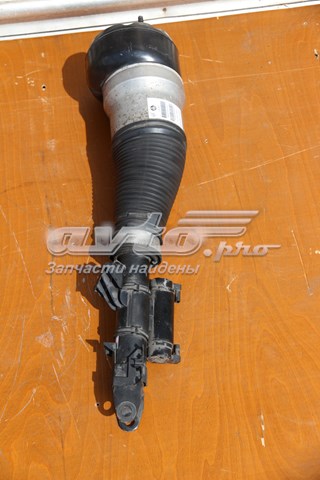 A222320200038 Mercedes деталь