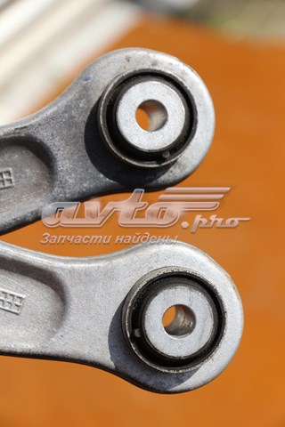 A2223500132 Mercedes рычаг задней подвески верхний левый