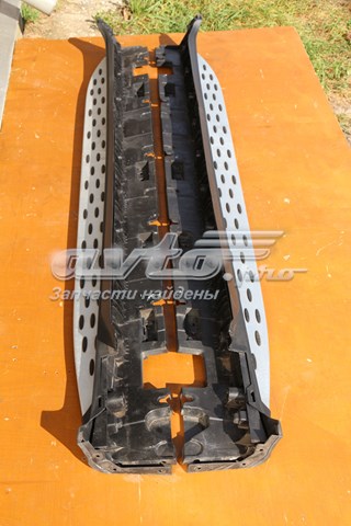 A2536900255 Mercedes боковая подножка справа (порог x253 glc)