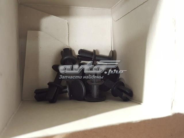 51498166702 BMW пистон (клип крепления решетки радиатора охлаждения)