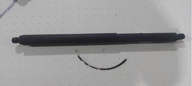 1647400645 Mercedes амортизатор крышки багажника (двери 3/5-й задней)