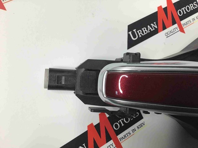 LR025541 Land Rover усиление ручки двери