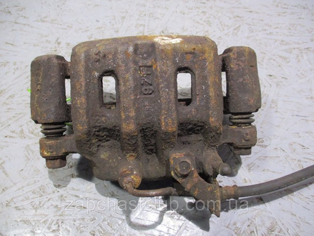 MB858404 Mitsubishi суппорт тормозной передний левый