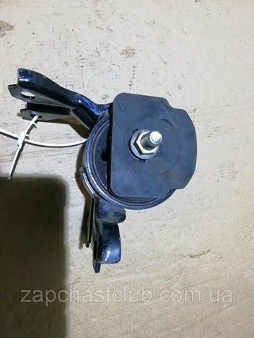 MN101574 Mitsubishi подушка (опора двигателя левая)
