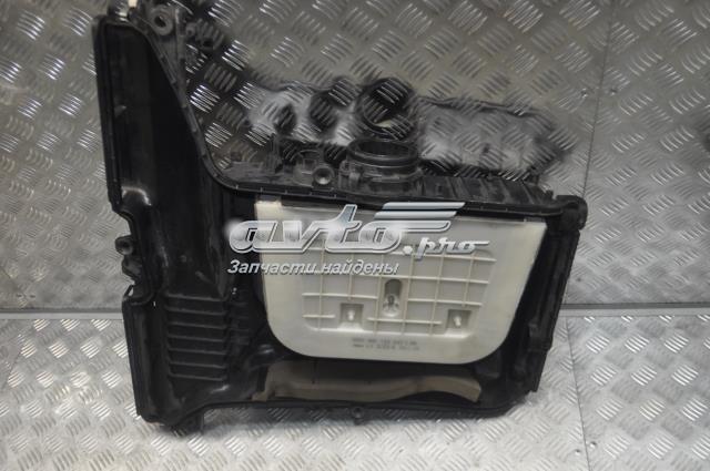 4M0133843C VAG воздушный фильтр