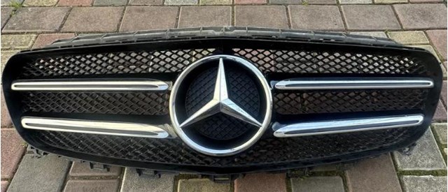 A2138880123 Mercedes решетка радиатора