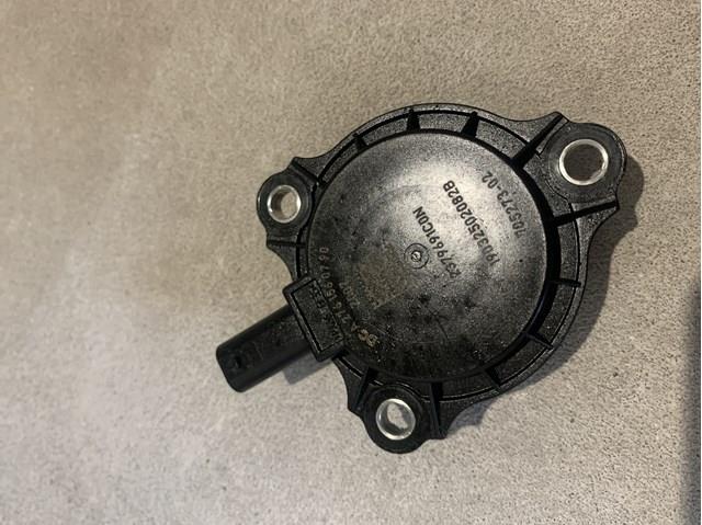 Клапан электромагнитный положения (фаз) распредвала на Mercedes GL-Class