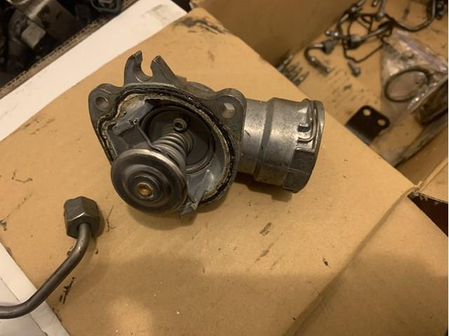 A6422002315 Mercedes термостат