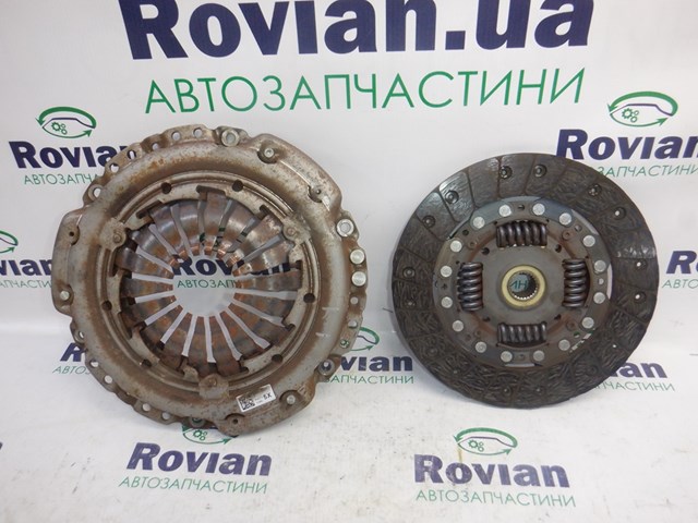 302057302R Renault (RVI) диск сцепления