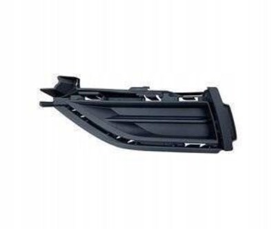 5G08536779B9 VAG решетка бампера переднего центральная